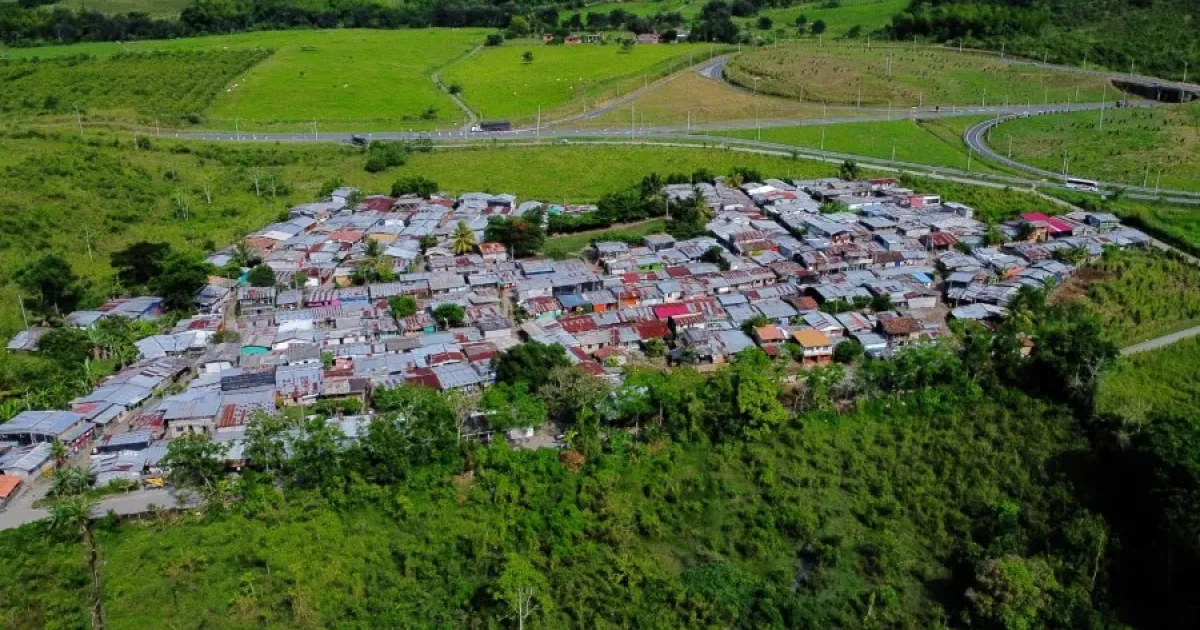 En la invasión de Potrerillo, en Manizales, cumplen 10 años y sueñan con la legalización
