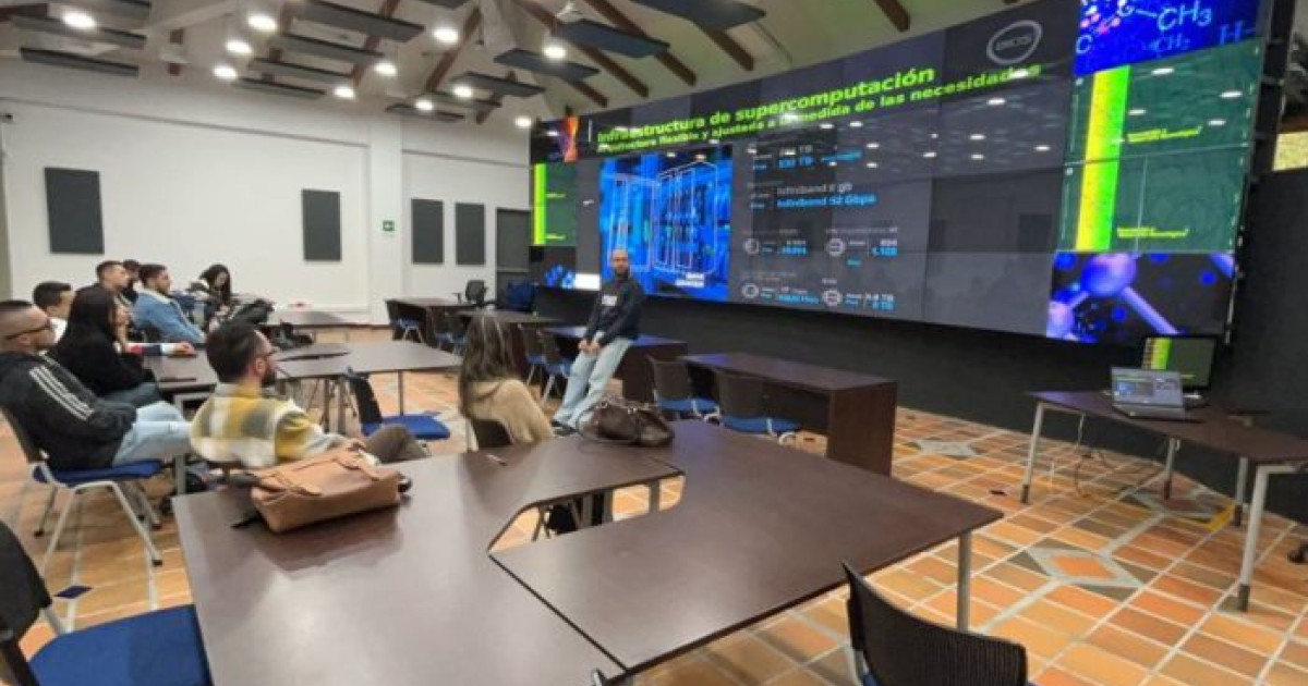 Un grupo de oro: 452 empresas venden cifras astronómicas y navegan el universo TIC de Caldas, un ...